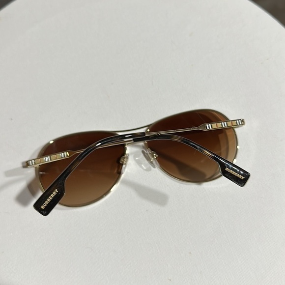 Burberry | Accessories | Burberry Aviator Pilot Sunglasses Unisex B322 ...